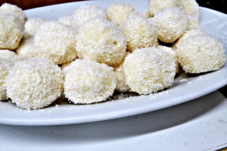 Recept : Domácí Raffaello | ReceptyOnLine.cz - kuchařka, recepty a ...